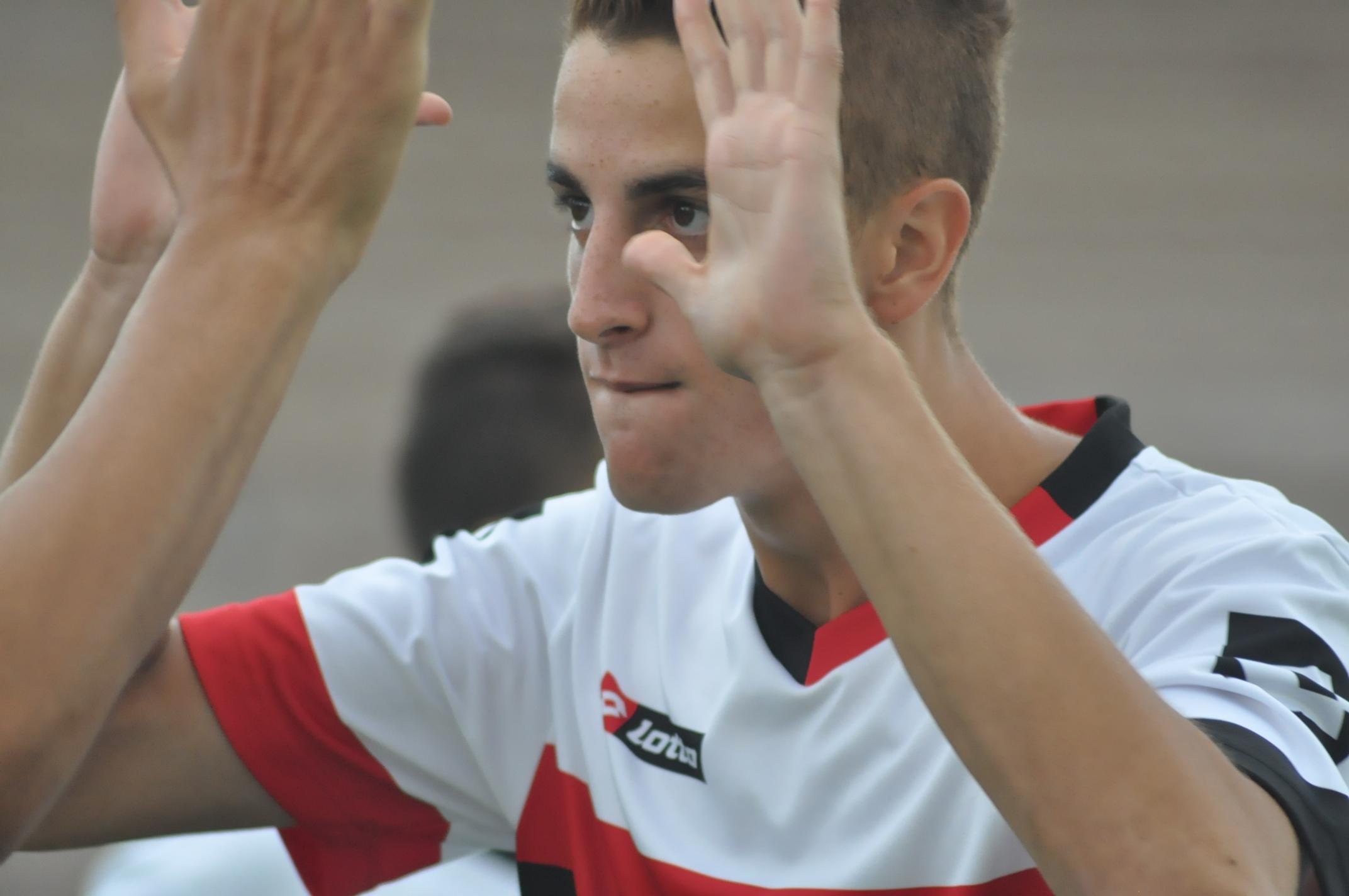 La metamorfosi continua di Calcagni: "Se serve, gioco anche in porta ...